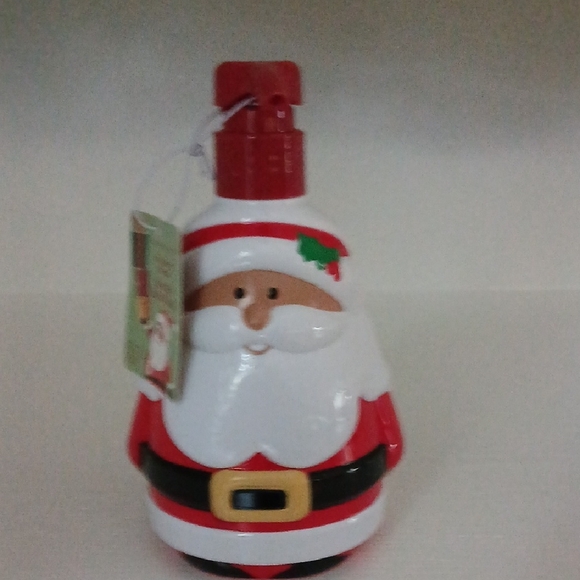 Bath & Body | Santa Claus Cranberry Hand Soap | Poshmark
